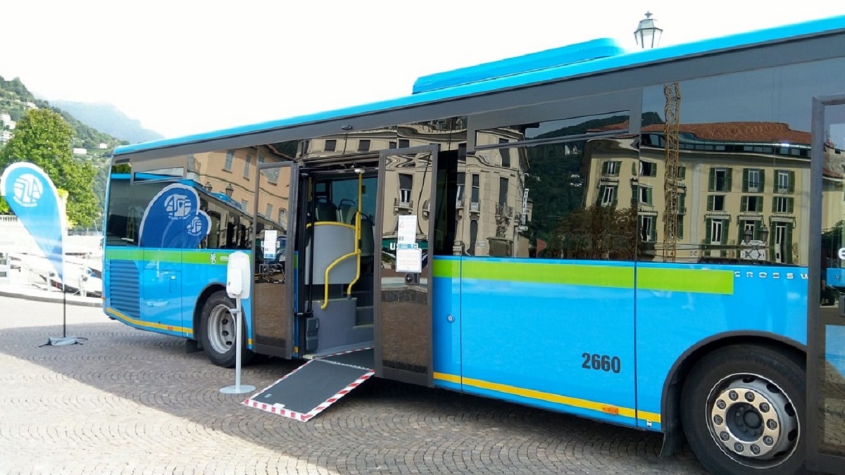 Regina chiusa per la Variante Tremezzina. Bus, battelli e navette: ecco ...