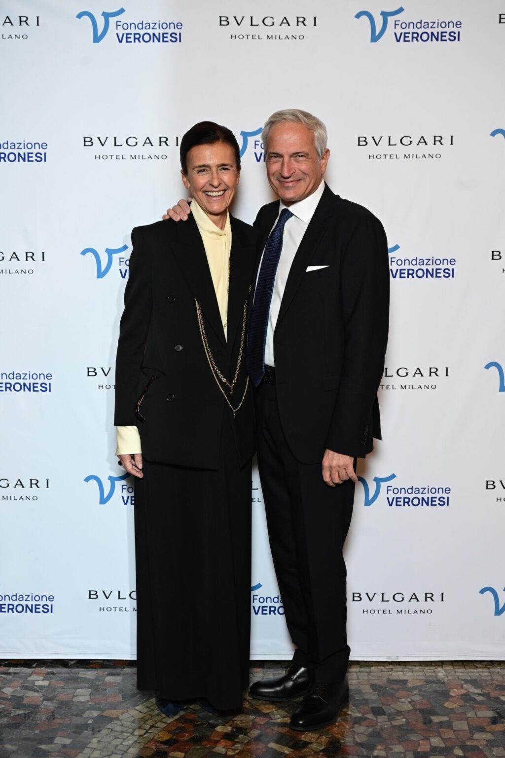 Da Miriam Leone a Cattelan: sfilata di vip a Como per la Fondazione ...