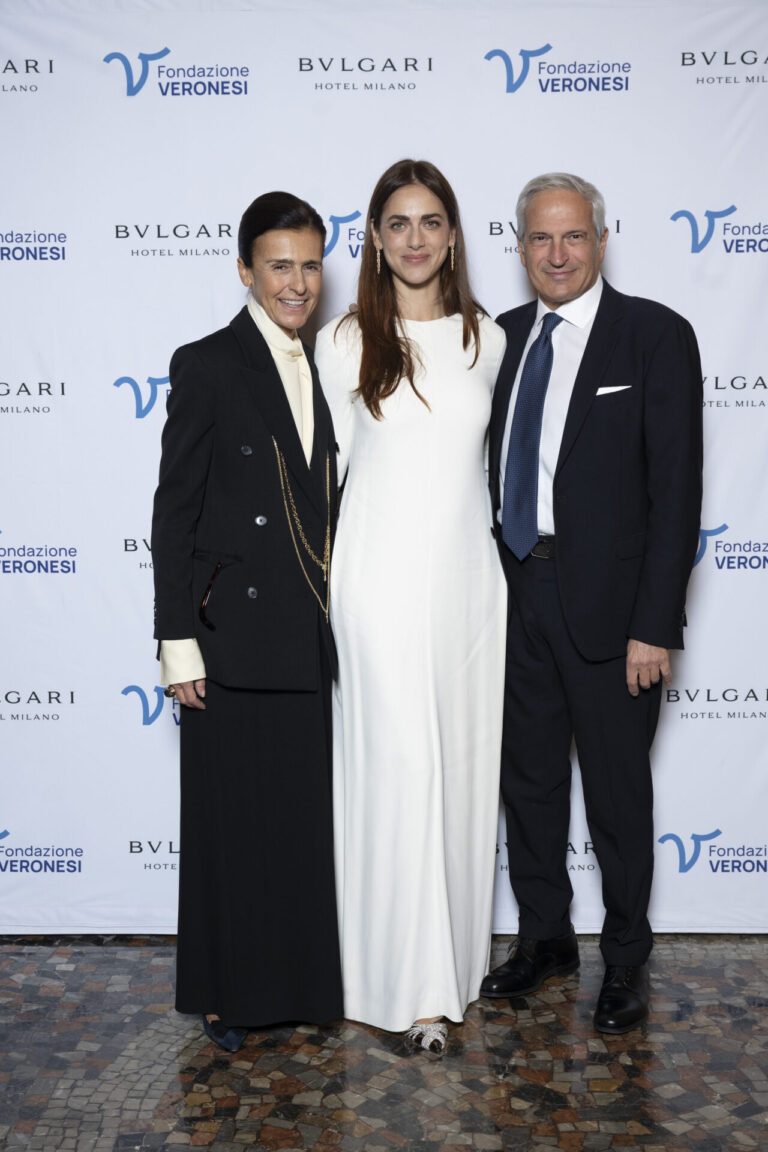 Da Miriam Leone a Cattelan: sfilata di vip a Como per la Fondazione ...